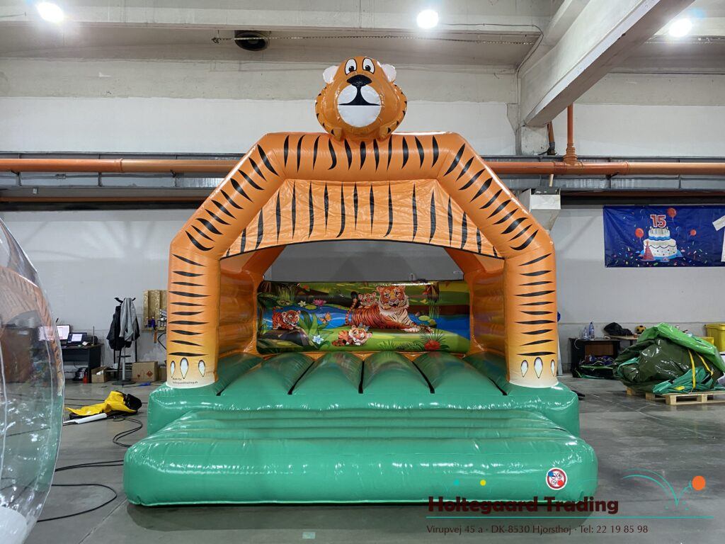 A hoppeborg Tiger fra kr. 16.900,00 for 6 x 5 m (incl. blæser ...